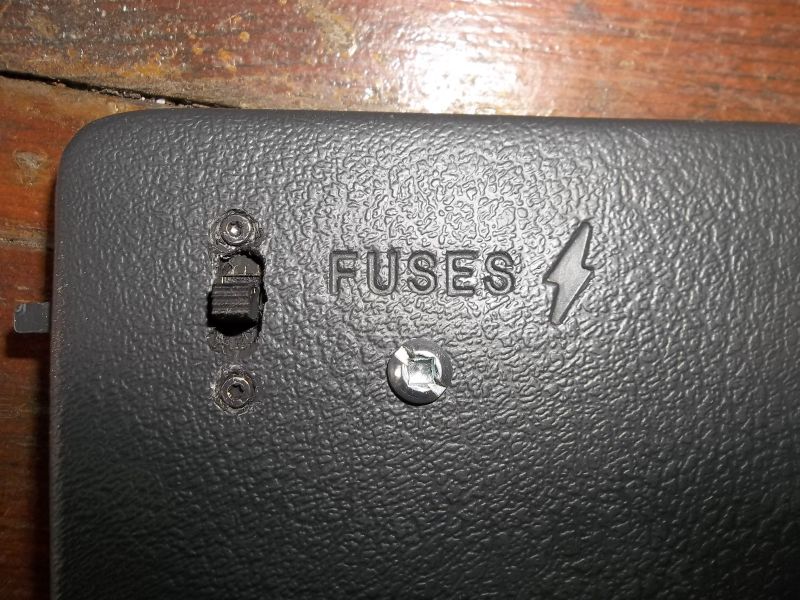 Dash Computer Fuse Switch